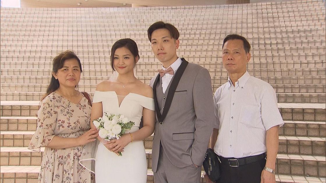 【520】全日共232對新人申請註冊結婚 部分人特意早三個月申請 | 無綫新聞TVB News