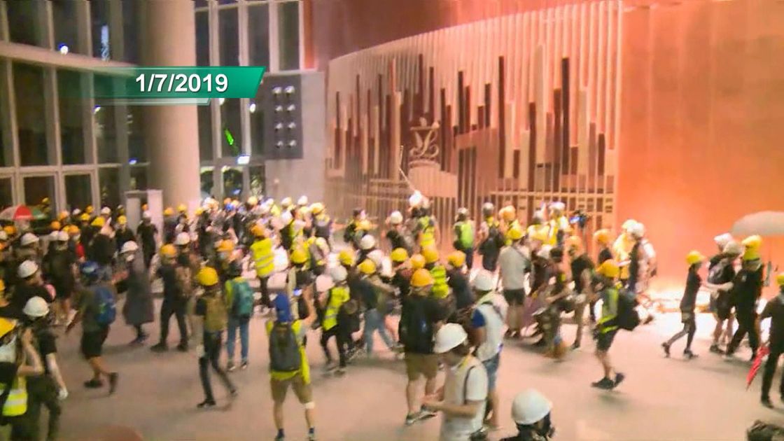 【衝擊立法會案】王宗堯暴動罪成 判囚74個月 | 無綫新聞TVB News