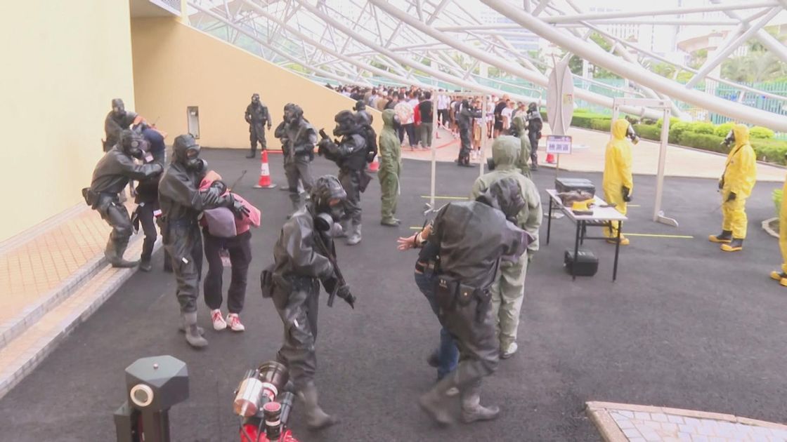 澳門警察總局聯同解放軍駐澳部隊等出動逾千人 展開大型聯合反恐演練 | 無綫新聞TVB News