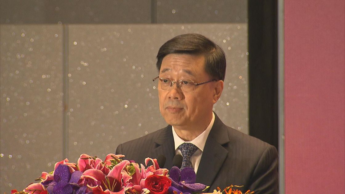 【國慶75周年】李家超出席新聞界慶祝酒會 稱業界要說好香港真實故事 | 無綫新聞TVB News