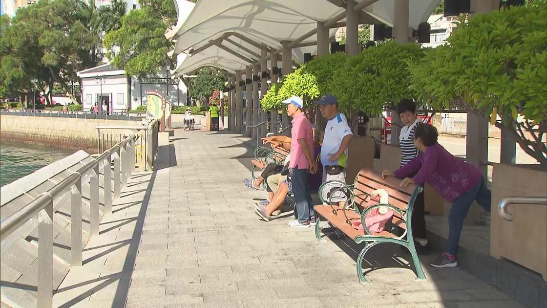 【風暴銀杏】逐漸靠近華南沿岸 下午12時40分將發出一號戒備信號 | 無綫新聞TVB News