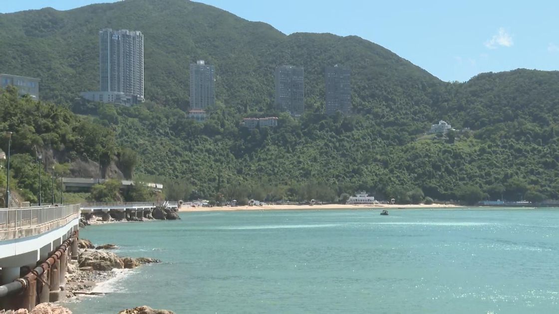 Govt. urged residents not to swim in Deep Water Bay and Repulse Bay | 無綫新聞TVB News