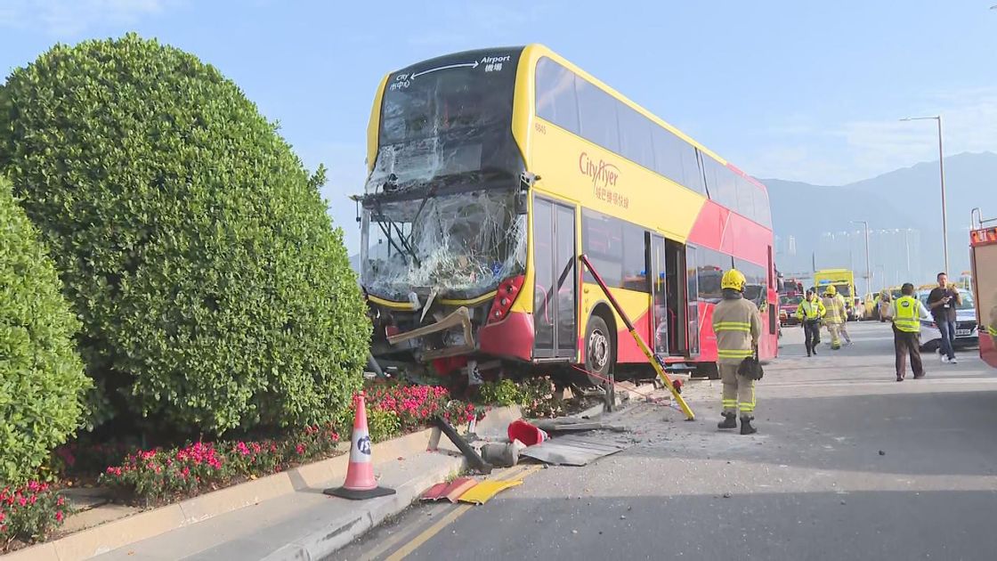 18 people injured after Citybus crash near airport Terminal One | 無綫新聞 ...