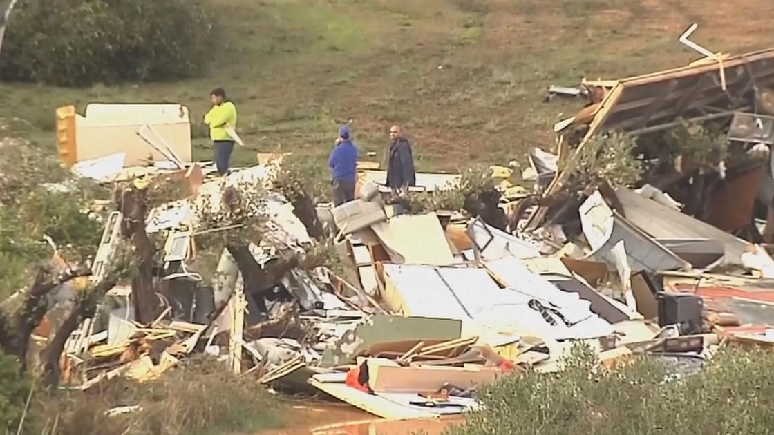 One dead and scores injured as Storm Claudia hits Portugal | 無綫新聞TVB News