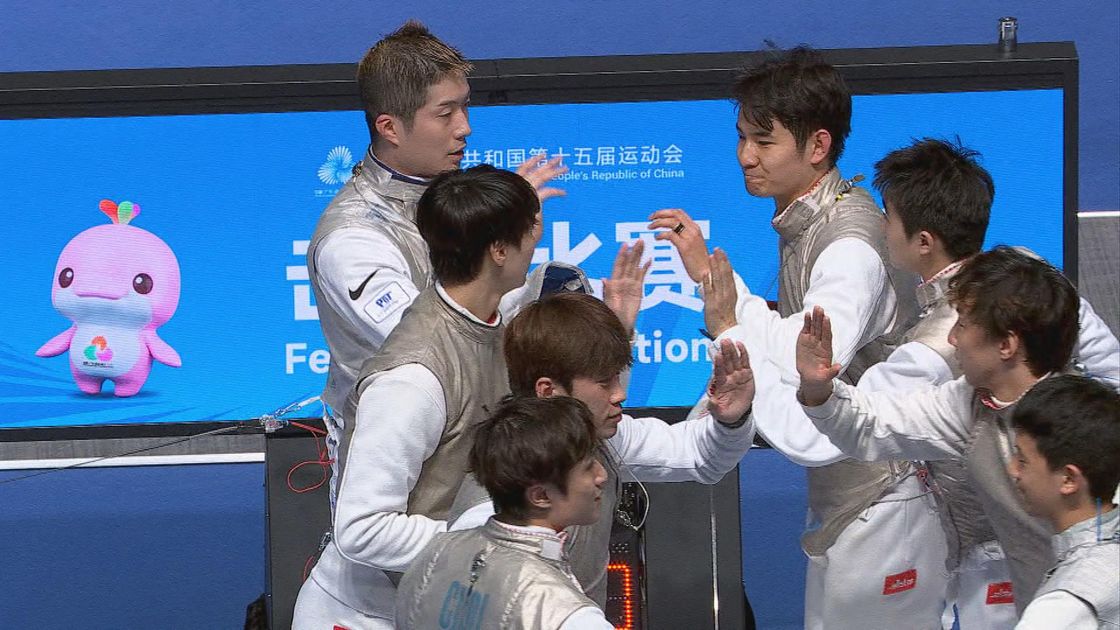 全運會｜男子花劍團體張家朗、蔡俊彥助力港隊闖決賽 | 无线新闻TVB News