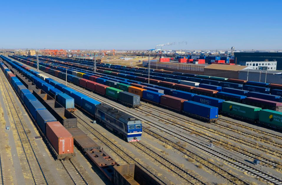 中歐班列中通道運量創新高 年內首破3500列 | 無綫新聞TVB News