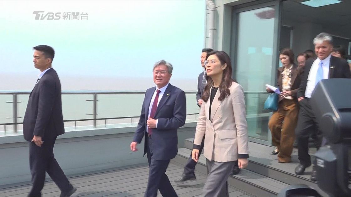 Day 3 of Taiwan's Cheng Li-wun's mainland trip, urging cross-strait ...